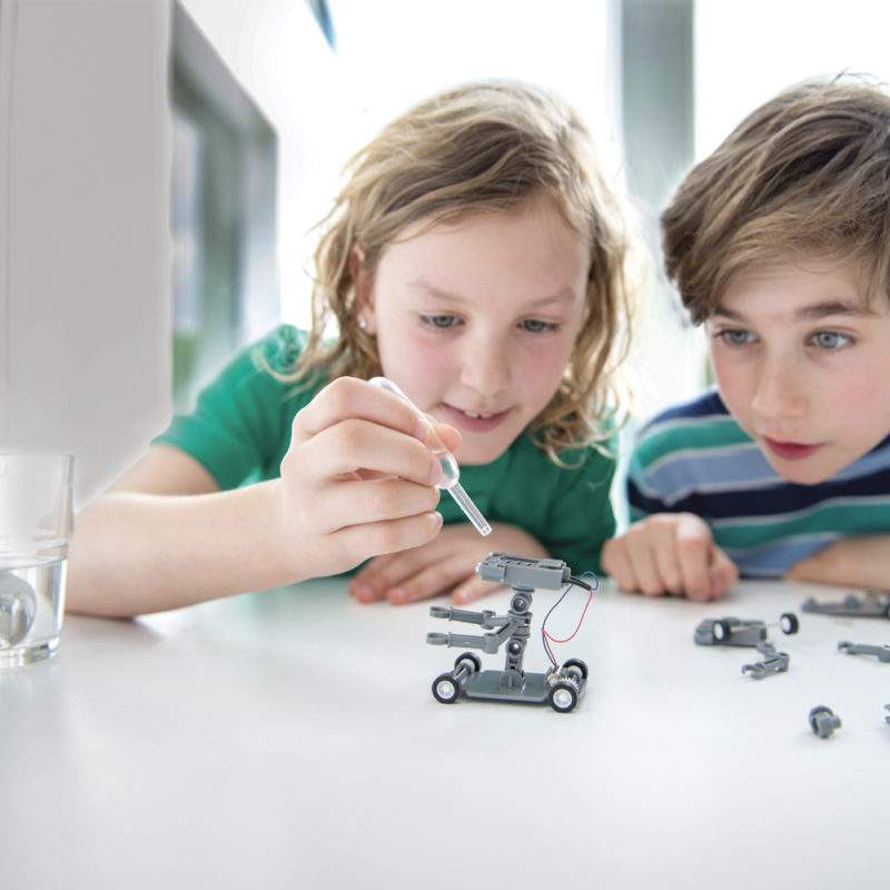 Salt Powered Robot - Captivating Science